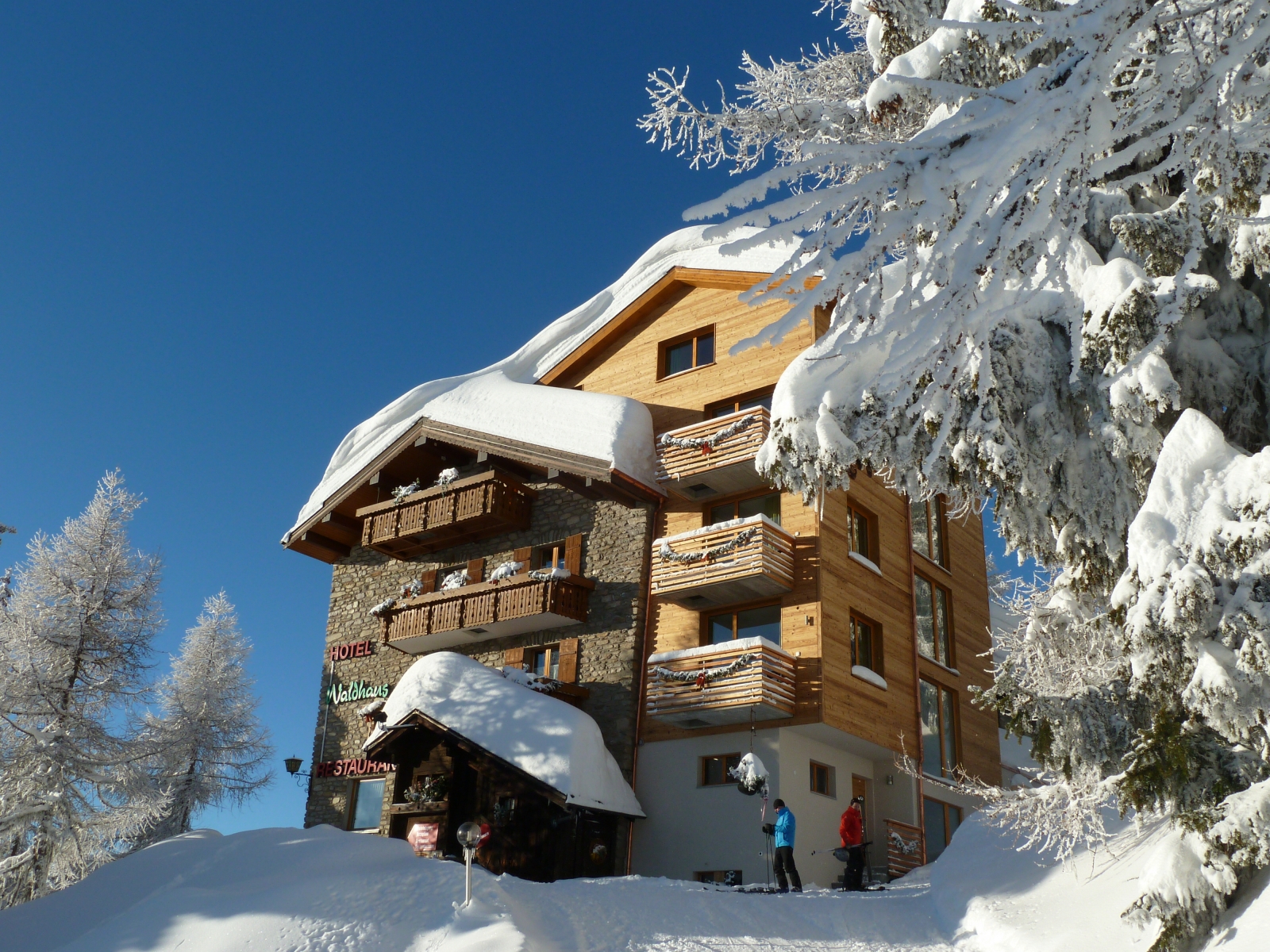 Hotel Waldhaus - Bettmeralp | Lochmatter Architekt